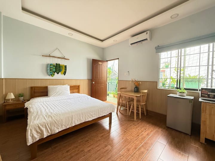Vania House Near The Airport - Ho Chi Minh City