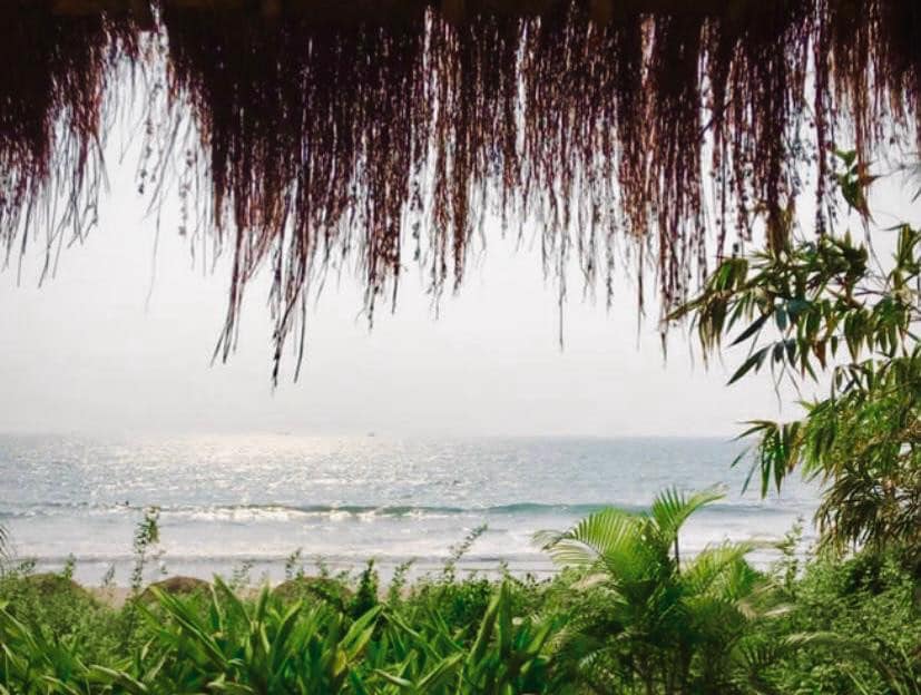 Chalet exclusivo con vistas al mar - Casas en renta en Morjim, Goa ...