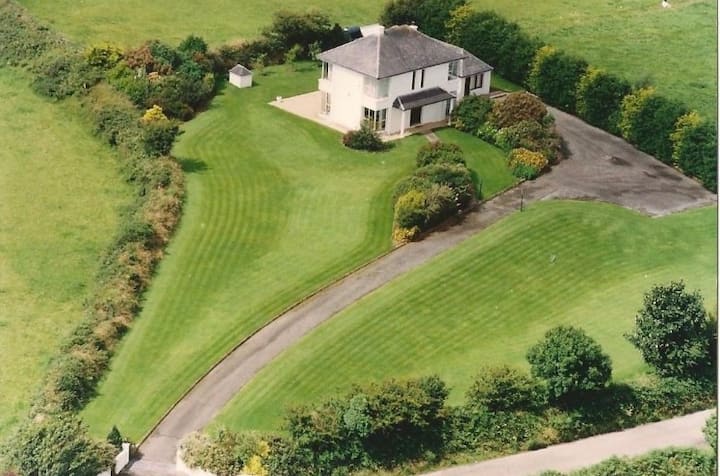Country Home With Scenic Views - Killarney