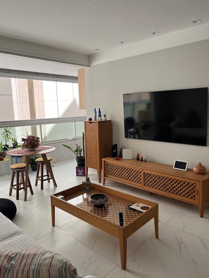 Apto Em Frente A Praia De Itapuã - Vila Velha