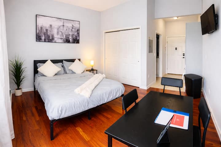 Modern Studio 9 Min Walk To Penn - Prudential Center