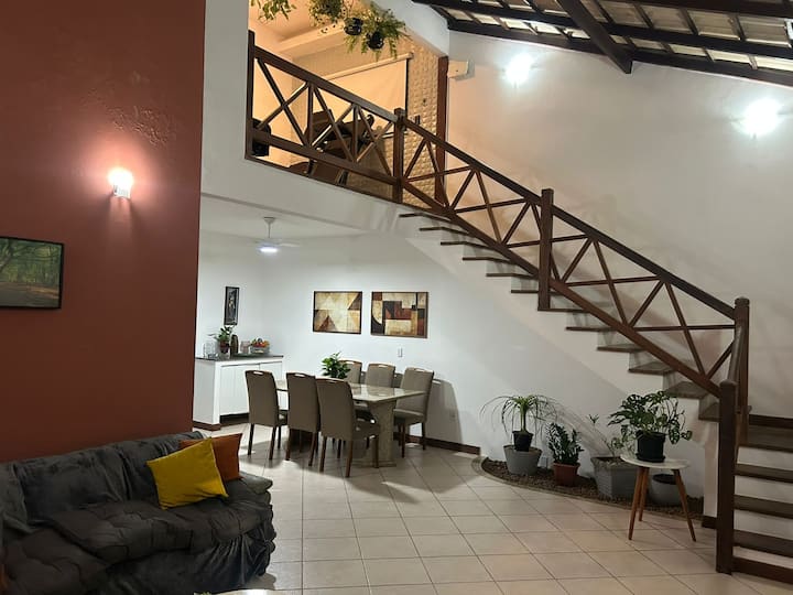 Casa 4/4 Suítes, Espaçosa Com Churrasqueira - Salvador