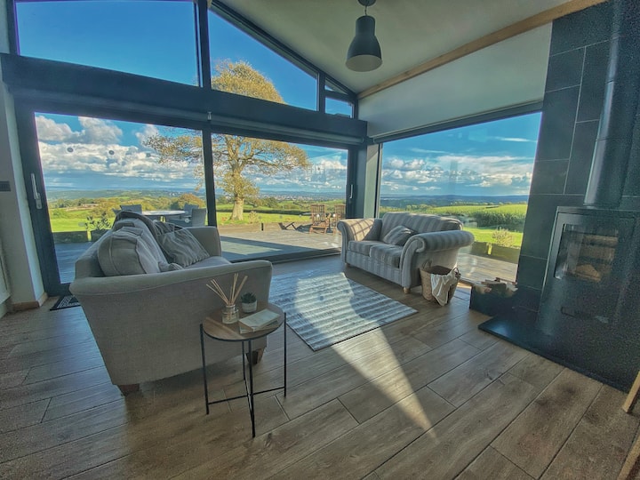Luxury Lodge With Hot Tub & Panoramic Views - Exeter