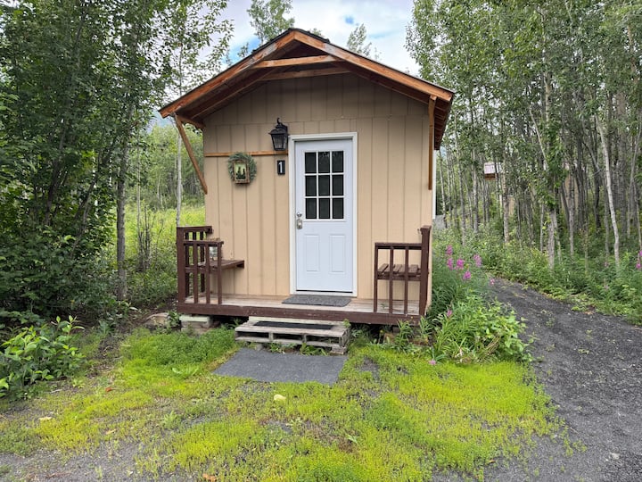 Glacier View Cabin #1 Queen Bed W/2 Bunks - Glacier View, AK