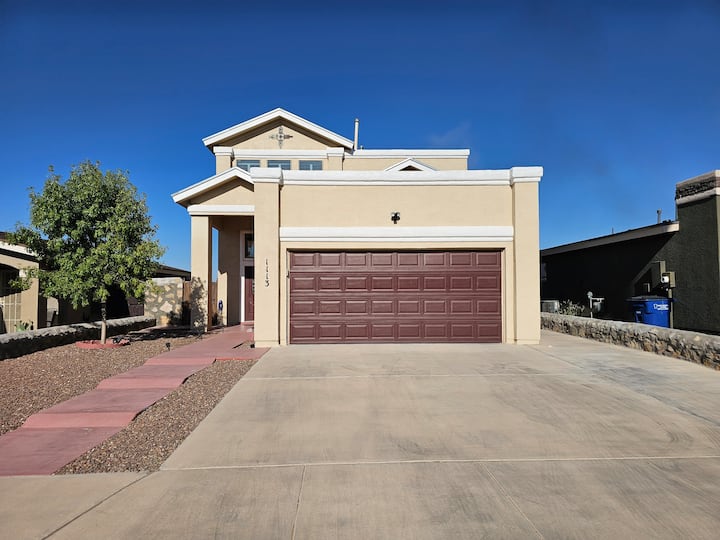 Cozy Retreat - El Paso, TX