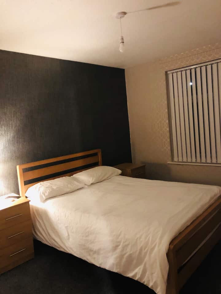Nest Inn Bw 2 - Warrington