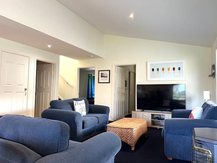 Low Tide -Short Walk To The Beach - Colac Otway Shire