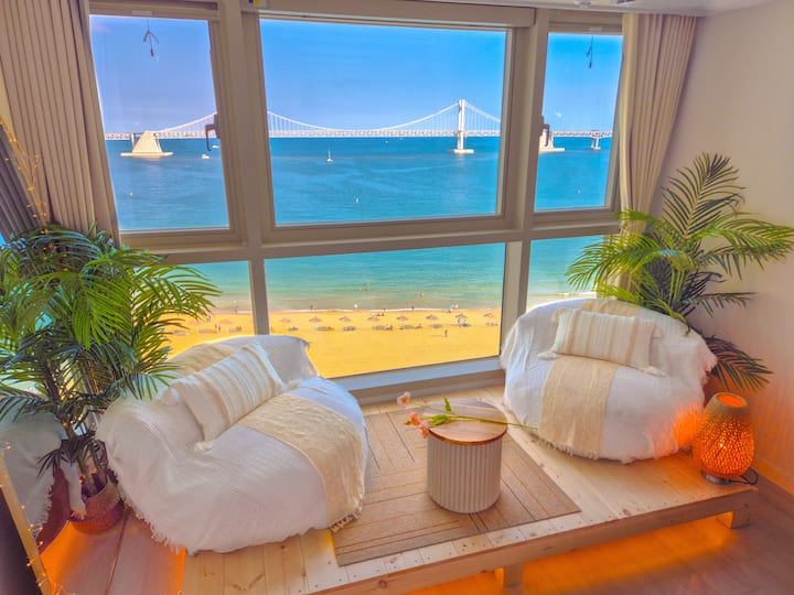 𖤐광안대교정면뷰#해변1초#무료주차#100인치4k빔#플스게임기 - 부산광역시