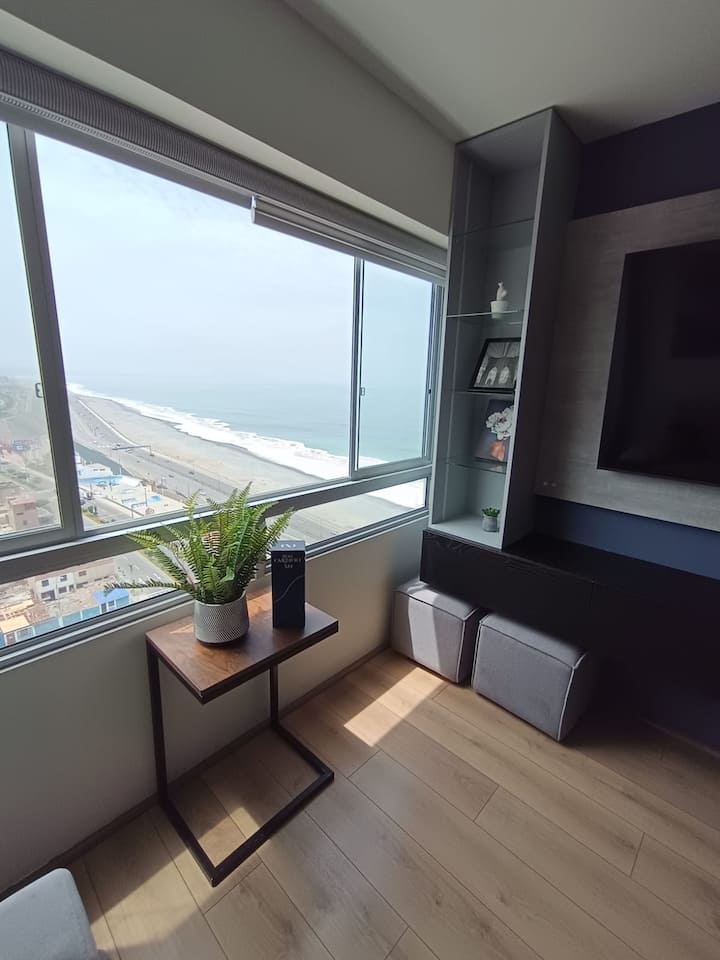 Departamento Con Vista Al Mar, Cerca Al Aeropuerto - Lima