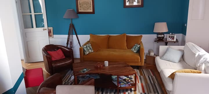 Maison De Ville, Tours Centre. - Tours