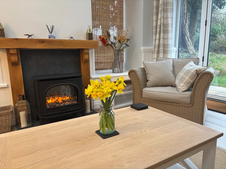 Stable Cottage - 1 Bedroom
Luxury New Conversion - Lockerbie