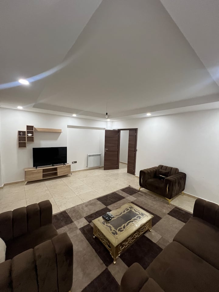 Appartement F3 Propre - Annaba