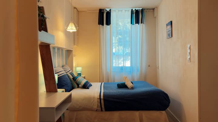 Chambre Double "Bateau" Avec Petit-déjeuner Inclus - Marennes