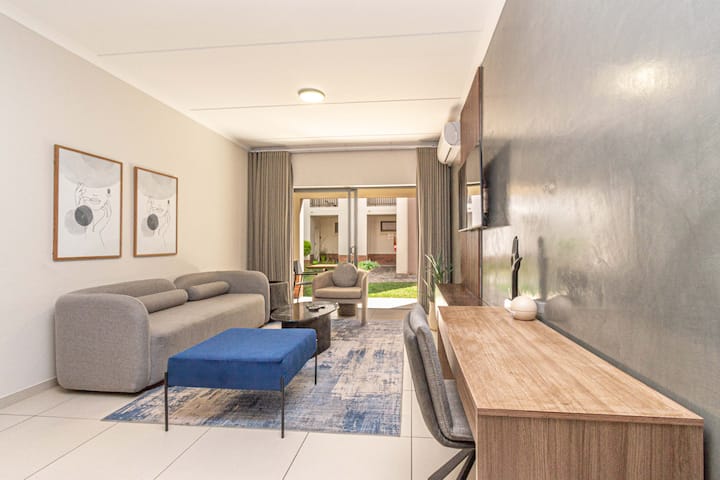 The Henlee Apartment Dainfern| Aircon, Pwr Backup - Chartwell