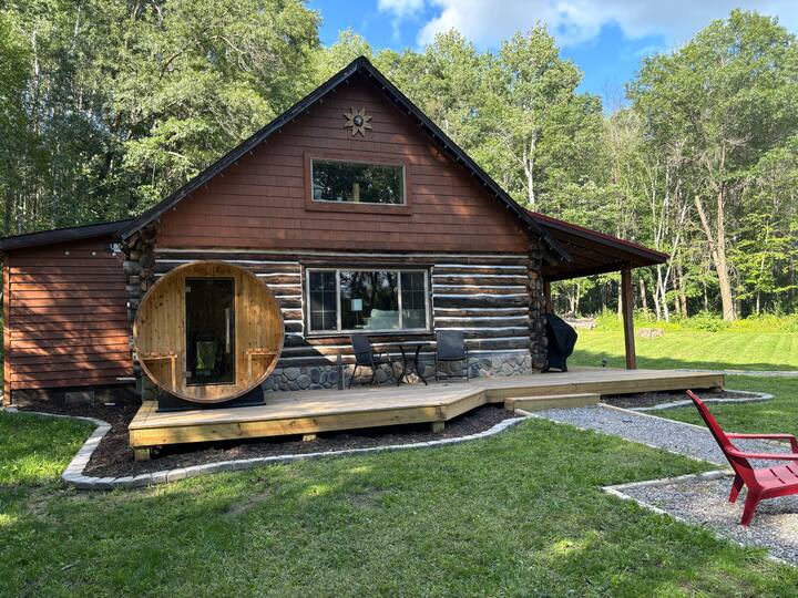 Little Log Cabin In The Woods - Shamineau Lake, MN