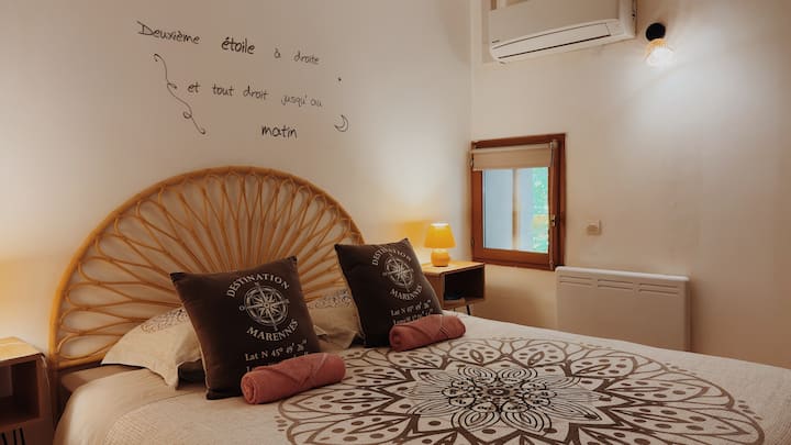 Chambre "Nuit Etoilée" Avec Petit-déjeuner Inclus - Marennes