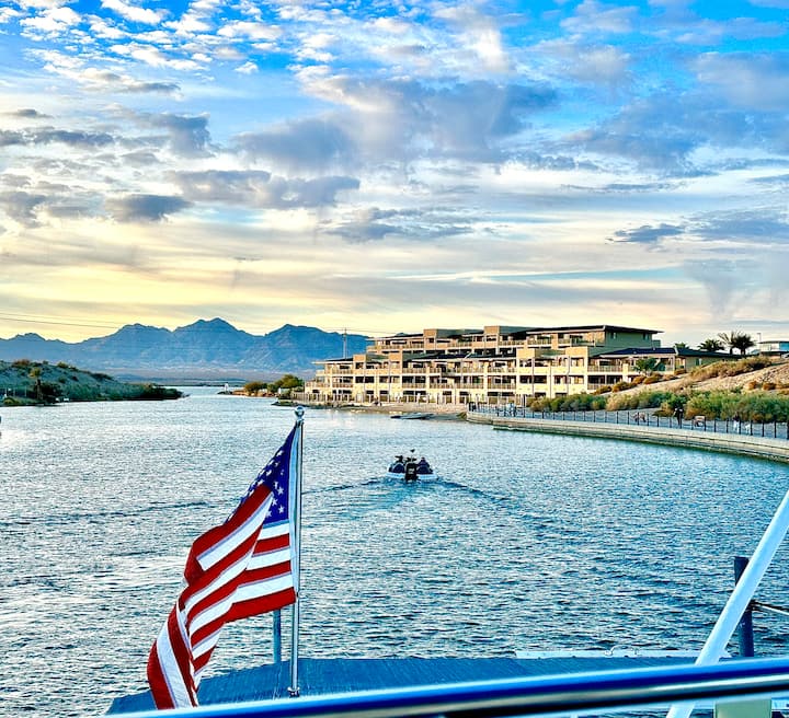 Amazing Kingsview Condo - Steps From London Bridge - Lake Havasu City, AZ
