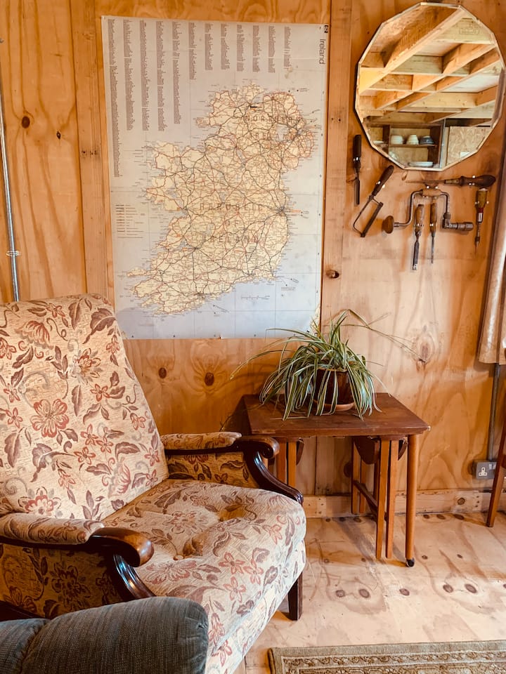 Crafters Cabin - Lough Neagh