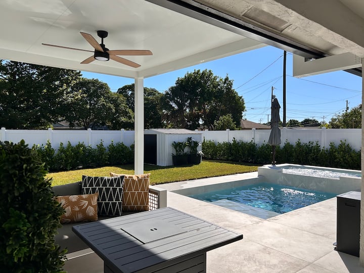 Great Location. Atlantic Ave. Awesome Backyard! - Delray Beach, FL