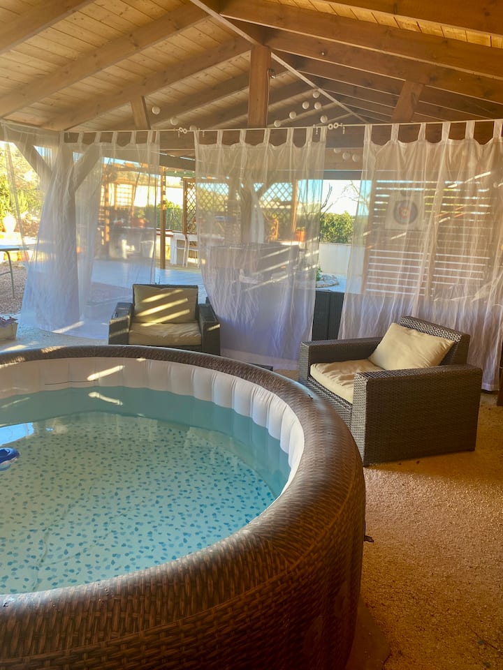 El Rincón Del Paraíso
 Jacuzzi Privado Y Sol - Fortuna