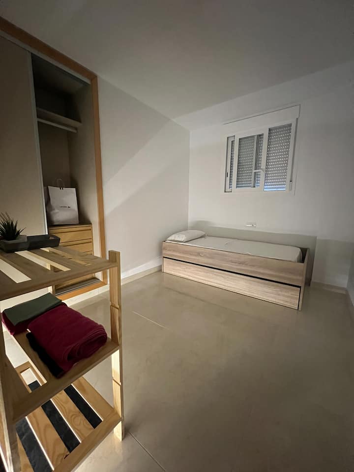 Alquilo Habitación - Palma