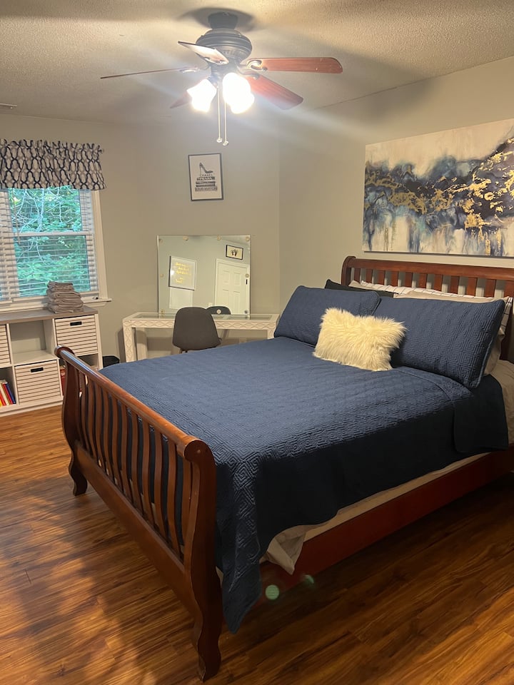 Scenic View Lane - Raleigh, NC