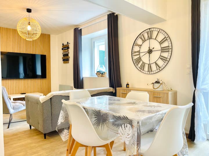 La Maison De La Petite Martinières - Centro