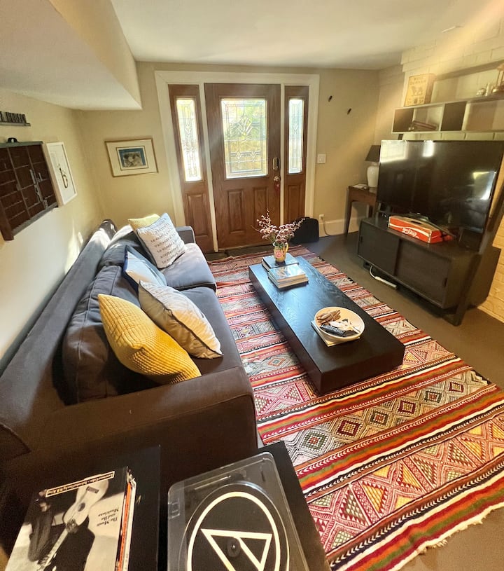 Walkable Five Pts Gem W/ Style - Raleigh, NC