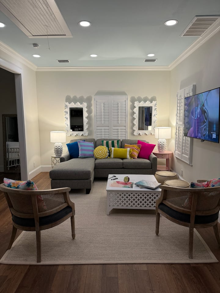 East Hill Retreat - Pensacola, FL