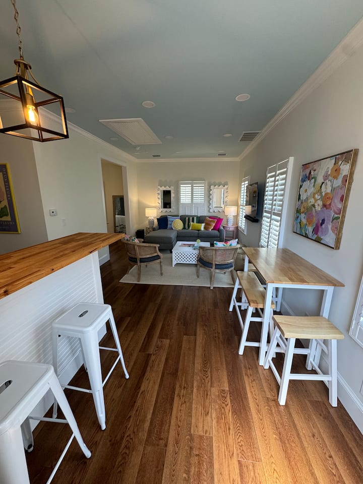 East Hill Retreat - Pensacola, FL