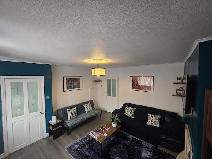 Sleeps 6, Mcr, Etihad & Co-op Live - Oldham