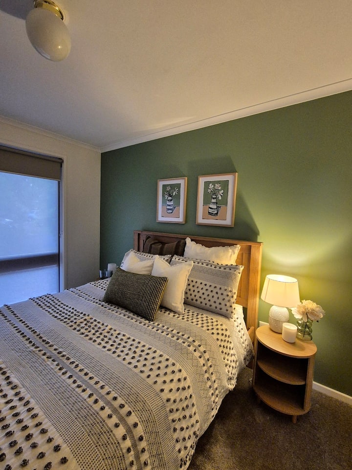 Rural Riverside Escape - Mildura