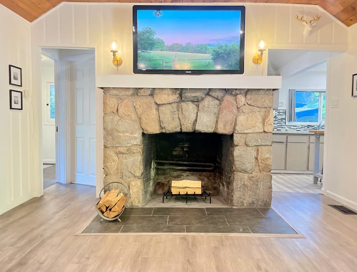 Pine Breeze Lodge - Deck/fire Pit/ping Pong/bbq - Lake Arrowhead, CA