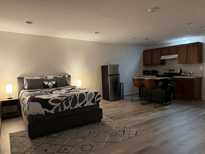 Private Studio In The Oxon House - Alexandria, VA