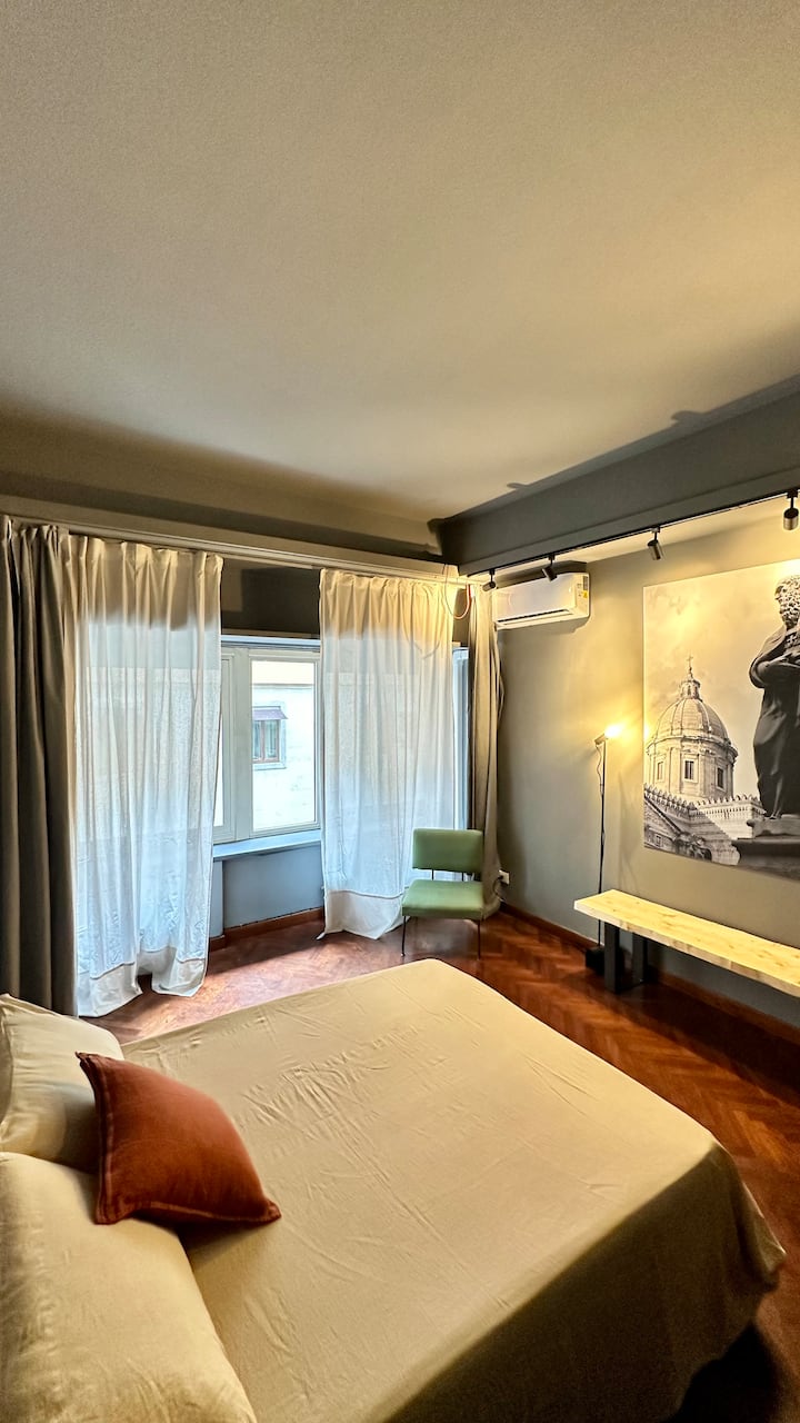 Belmonte’s Elegance - City Center - パレルモ