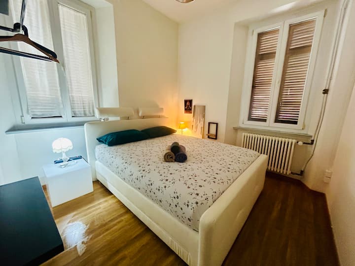 Town Center By Giuly / Two Bedrooms / Four People - Lugano
