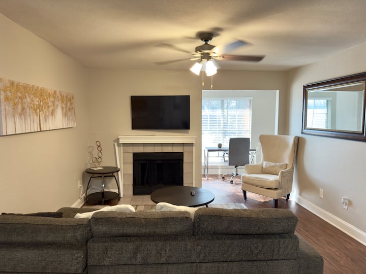 20% Upgraded 2bd | Pool | Dfw South 183/161 | I042 - Irving, TX
