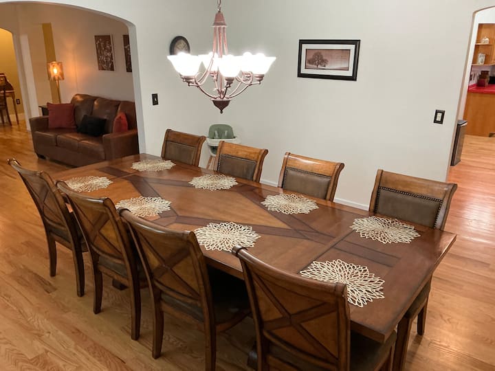 4 Br,4 Bath Hot Tubmassagechairs4 Miles To Hershey - Hershey, PA