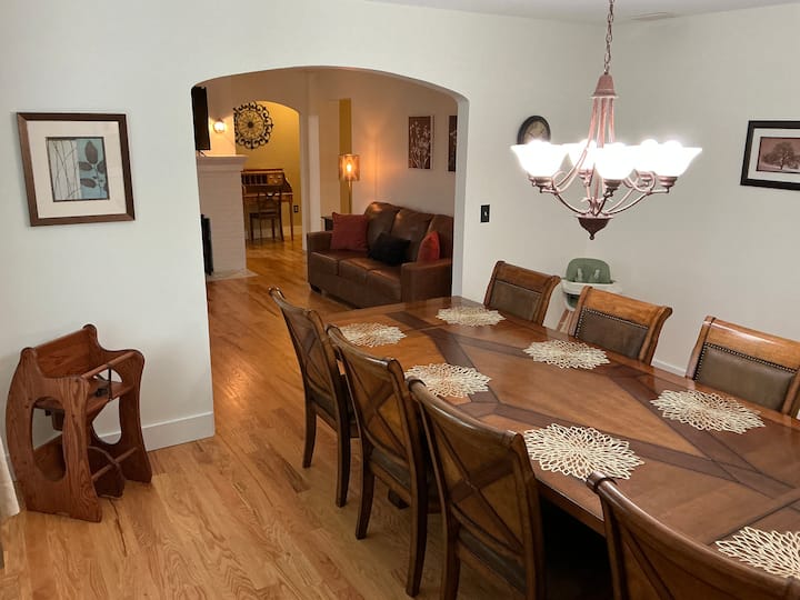 4 Br,4 Bath Hot Tubmassagechairs4 Miles To Hershey - ハーシー, PA