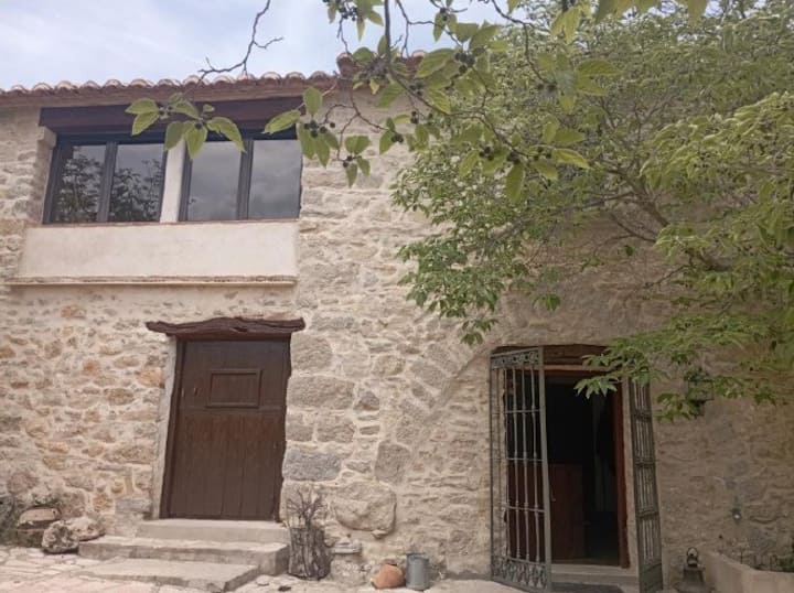 4* Masia Del Siglo Xiii En El Maestrazgo - Catí