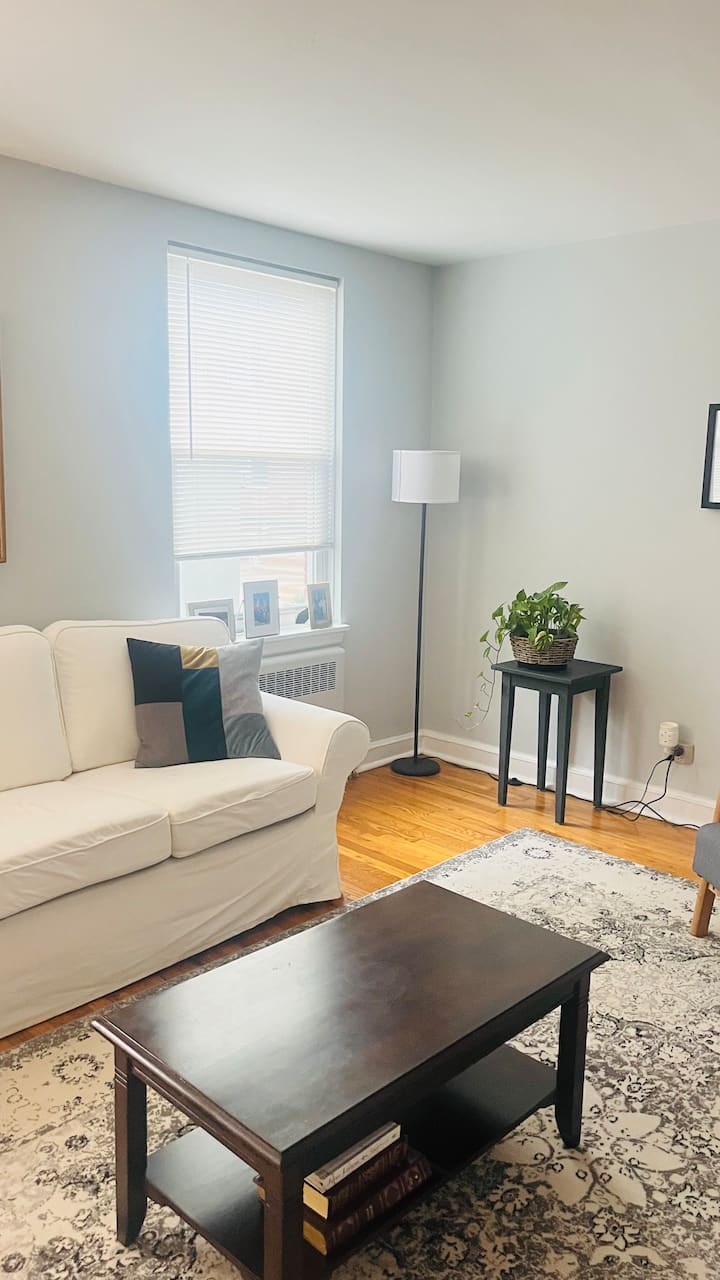 Beautiful One Bedroom Apt. - Montclair, NJ