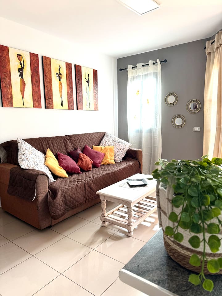 Ruby House Tenerife Sur - Aeropuerto de Tenerife Sur (TFS)