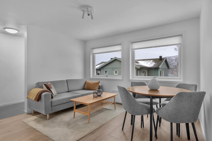 2-bedroom Modern Apartment In Tromsø - Tromsø
