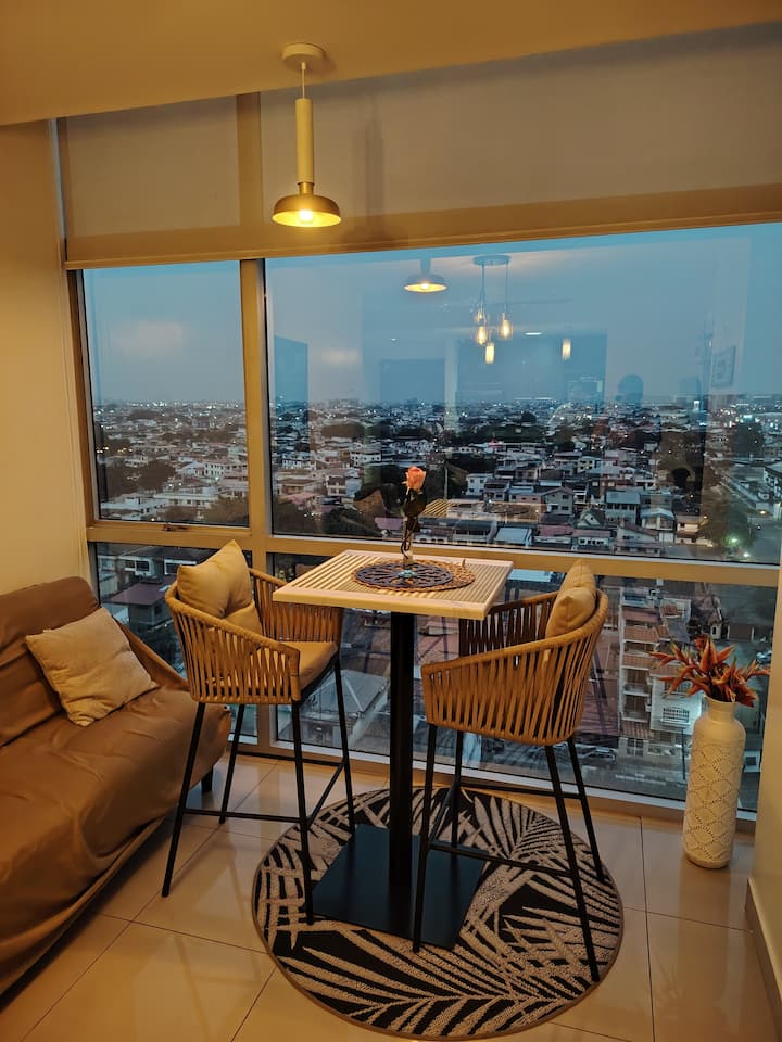 Hermosa Suite Vistas A Guayaquil, Cerca City Mall - Guayaquil