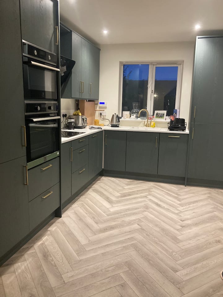 2 Bed City Central House - Cork