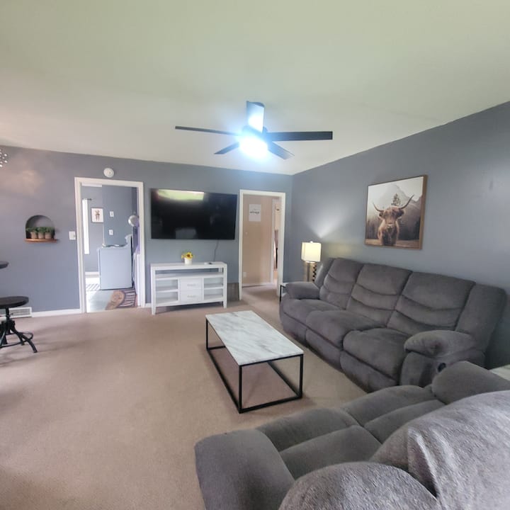 *Spacious*convenient*2-bedroom - Rapid City, SD