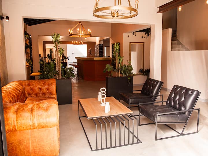 Exclusive Full House At 2nd Park Laureles - Medellín