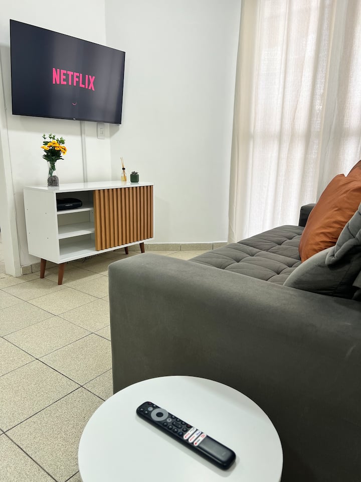 Apt Centro Bc | Ar/c | Wifi | Garagem | Praia 300m - Balneario Camboriú