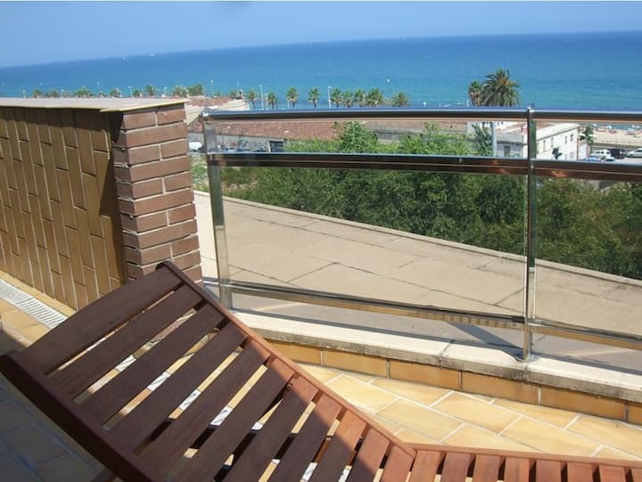 Habitación En Playa Del Cristal. - Badalona