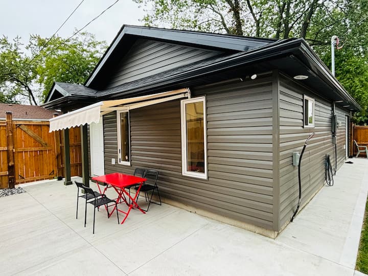 Labelle Lodge - Windsor